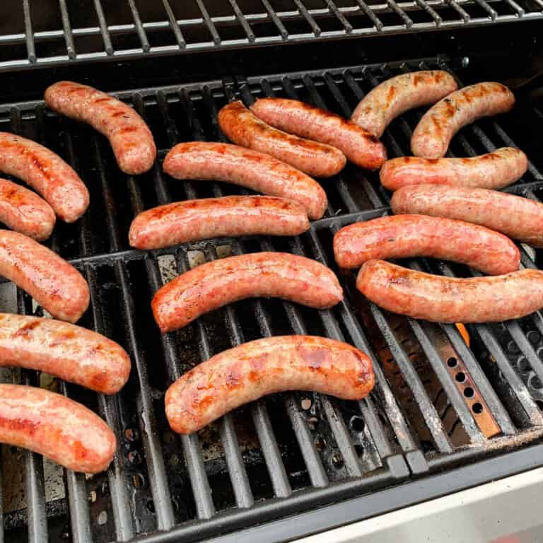 How to Grill Perfect Brats on a Propane Grill | Mad Backyard