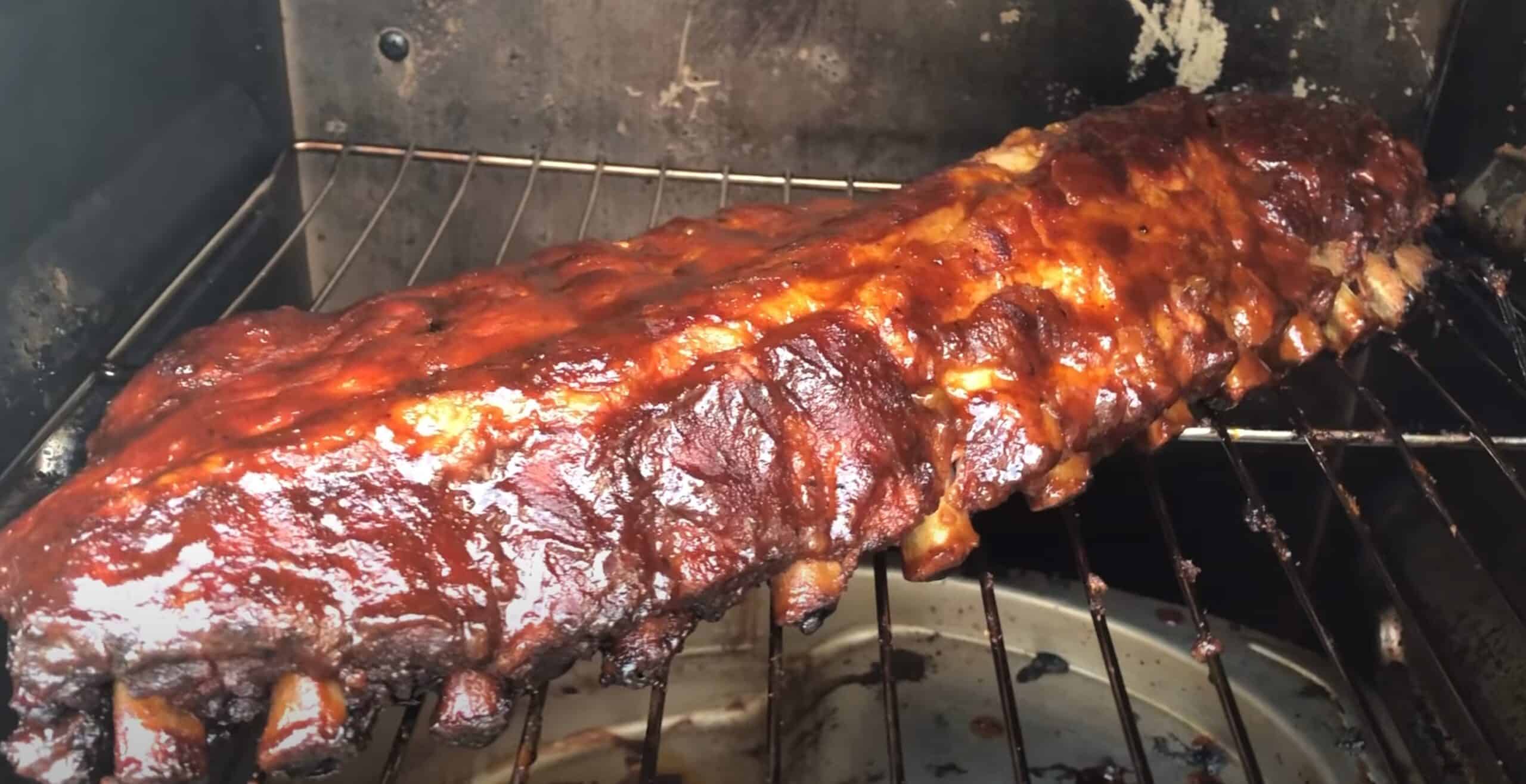How to Smoke Baby Back Ribs in an Electric Smoker | Mad Backyard