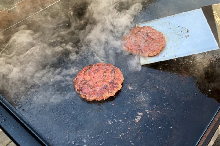 Smash Burgers on a Blackstone Griddle | Mad Backyard