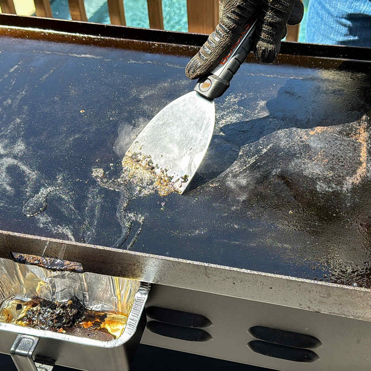 How to Clean a Blackstone Griddle | Mad Backyard